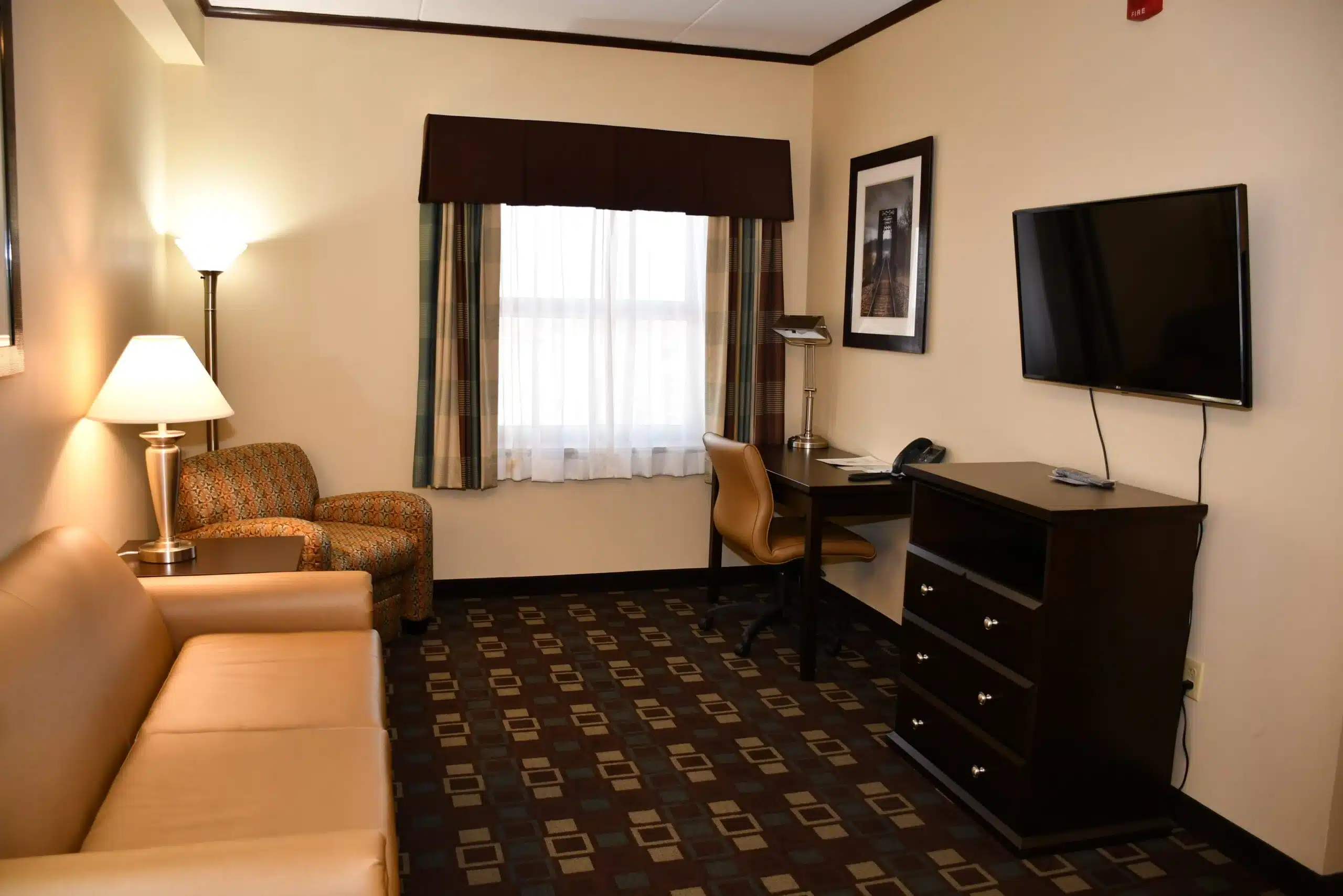 Whiteman Inn | Whiteman